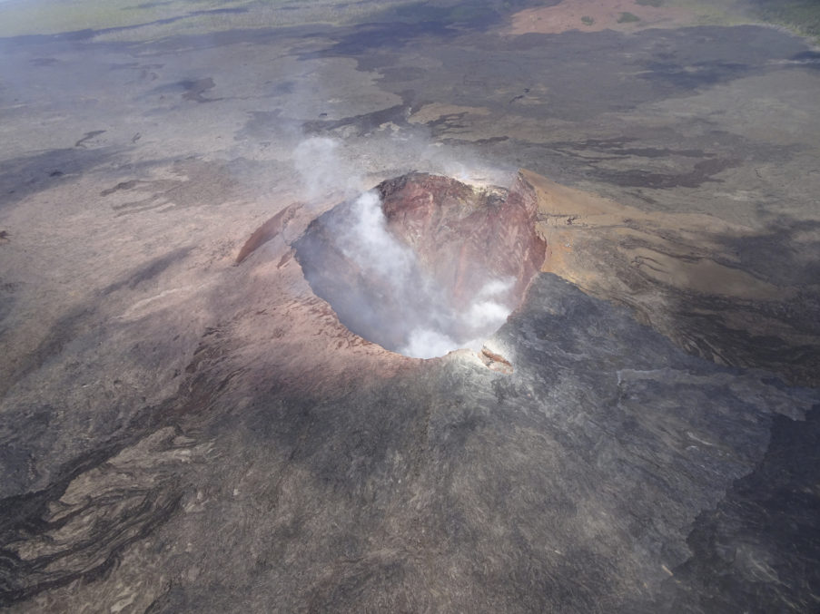 In this photo provided by the U.S. Geological Survey, the Puu Oo ...